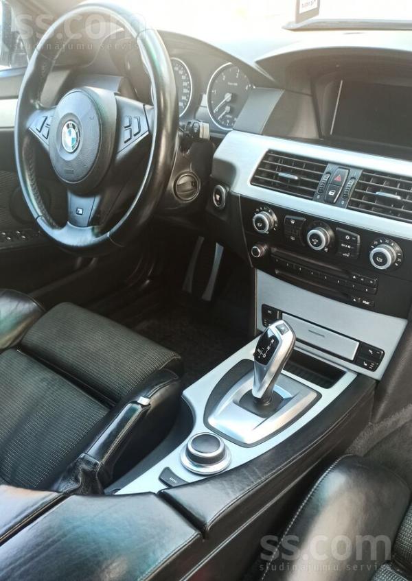 Pelēks BMW 525 2008 Jelgava, ar dzinēja tilpumu 3.00 L un nobraukumu 338 tūkst. km par 7500 €, foto 4 vietnē AUTOMOTO.COM.LV