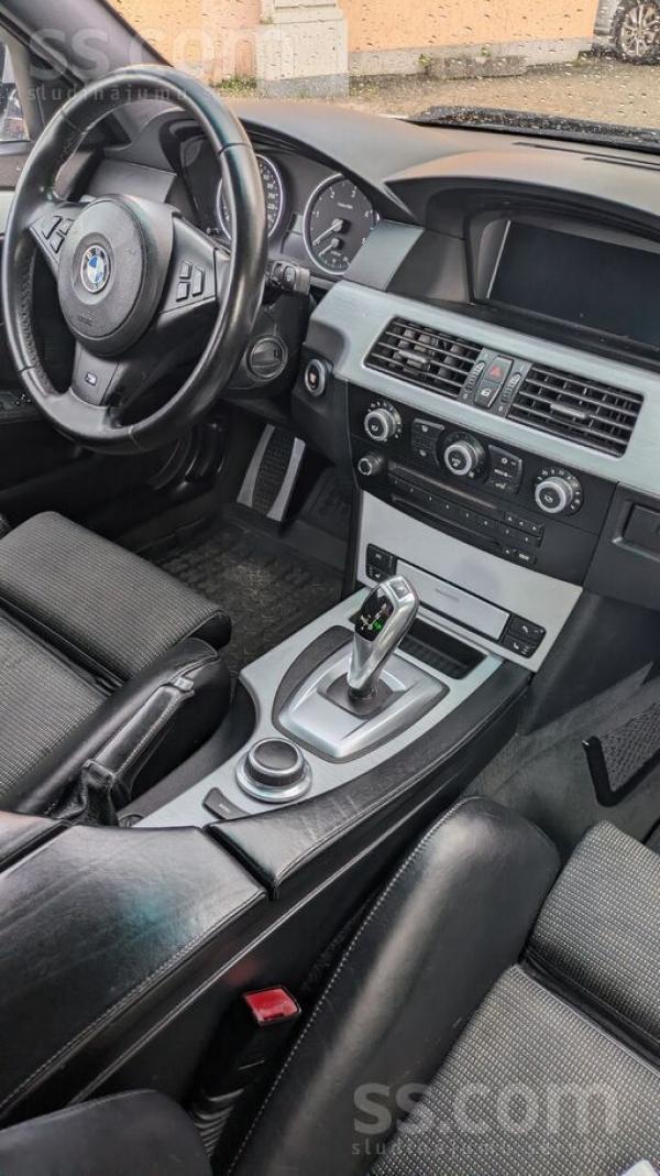 Pelēks BMW 525 2008 Jelgava, ar dzinēja tilpumu 3.00 L un nobraukumu 349 tūkst. km par 7500 €, foto 4 vietnē AUTOMOTO.COM.LV