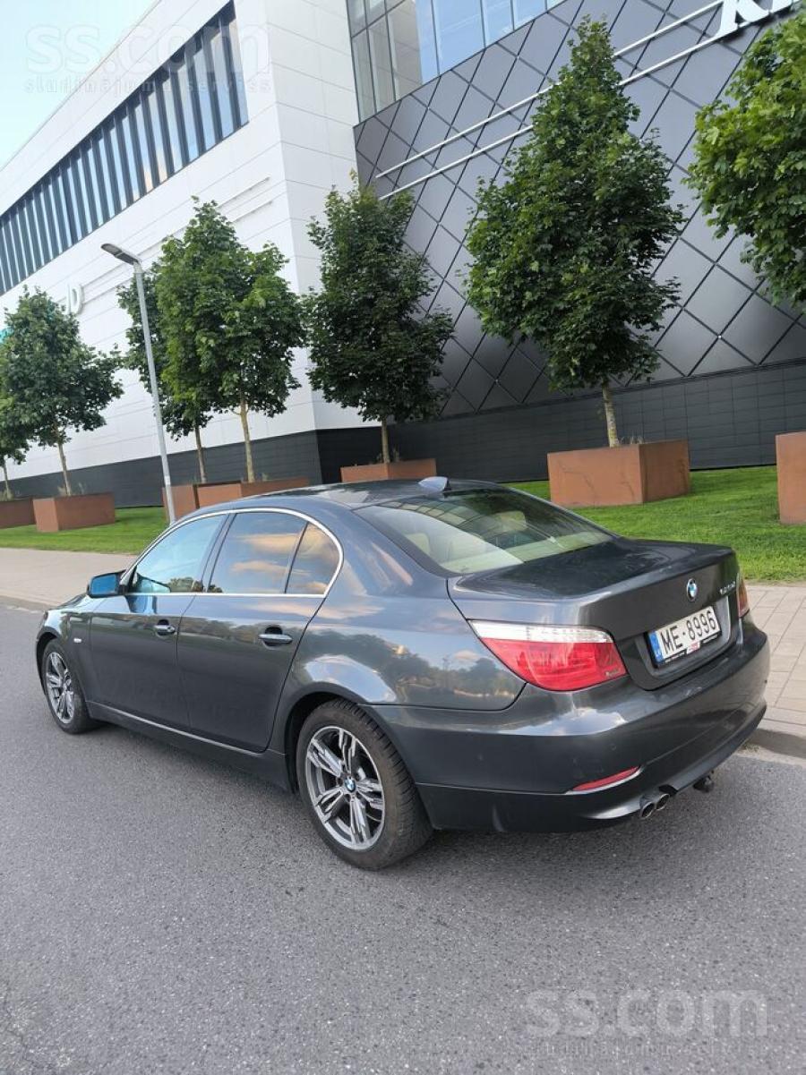 Pelēks BMW 525 2008 Rīga, ar dzinēja tilpumu 3.00 L un nobraukumu 290 tūkst. km par 4900 €, foto 3 vietnē AUTOMOTO.COM.LV