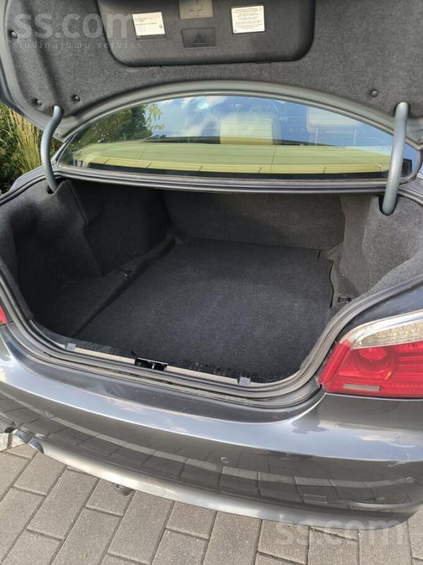 Pelēks BMW 525 2008 Rīga, ar dzinēja tilpumu 3.00 L un nobraukumu 290 tūkst. km par 4900 €, foto 8 vietnē AUTOMOTO.COM.LV