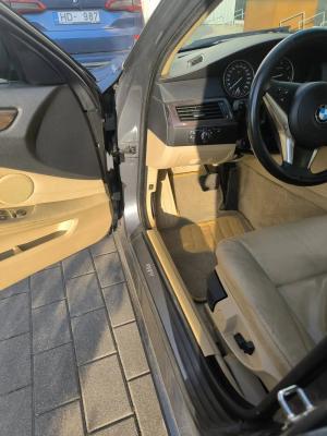 Grey BMW 525 2008 in Riga, with an engine capacity of 3.00 L and mileage of 290 thousand km for 4900 €, photo 10 on AUTOMOTO.COM.LV