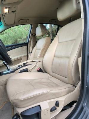 Grey BMW 525 2008 in Riga, with an engine capacity of 3.00 L and mileage of 290 thousand km for 4900 €, photo 11 on AUTOMOTO.COM.LV
