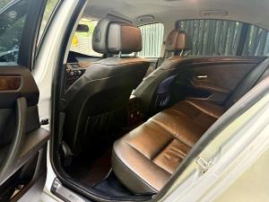Grey BMW 525 2008 in Kaunas, with an engine capacity of 0.00 L and mileage of 244 thousand km for 3750 €, photo 5 on AUTOMOTO.COM.LV
