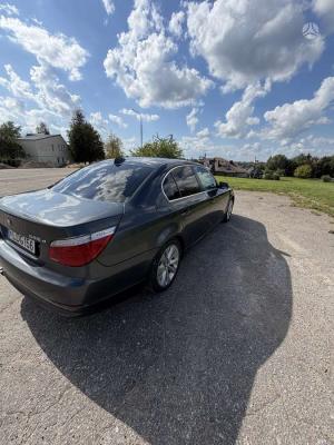 Pelēks BMW 525 2008 Šauļi, ar dzinēja tilpumu 2.99 L un nobraukumu 313 tūkst. km par 4100 €, foto 12 vietnē AUTOMOTO.COM.LV