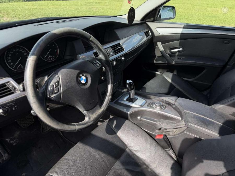 Pelēks BMW 525 2008 Šauļi, ar dzinēja tilpumu 2.99 L un nobraukumu 313 tūkst. km par 4100 €, foto 17 vietnē AUTOMOTO.COM.LV
