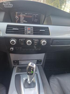 Grey BMW 525 2009 in Alytus, with an engine capacity of 3.00 L and mileage of 360 thousand km for 4950 €, photo 14 on AUTOMOTO.COM.LV