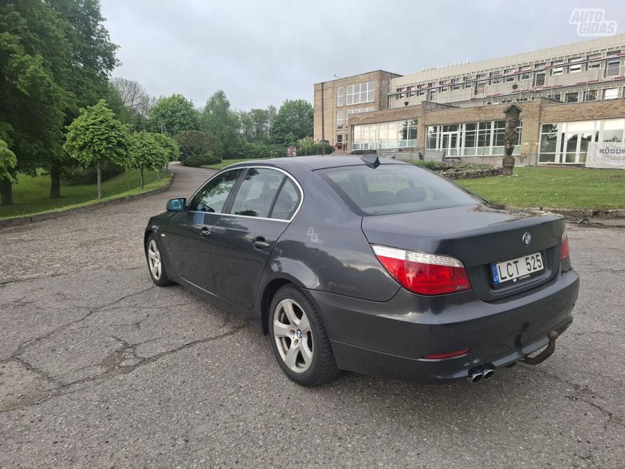 Серый БМВ 525 2009 в Алитус, объемом двигателя 3.00 л и пробегом 360 тыс. км за 4650 €, фото 12 на AUTOMOTO.COM.LV
