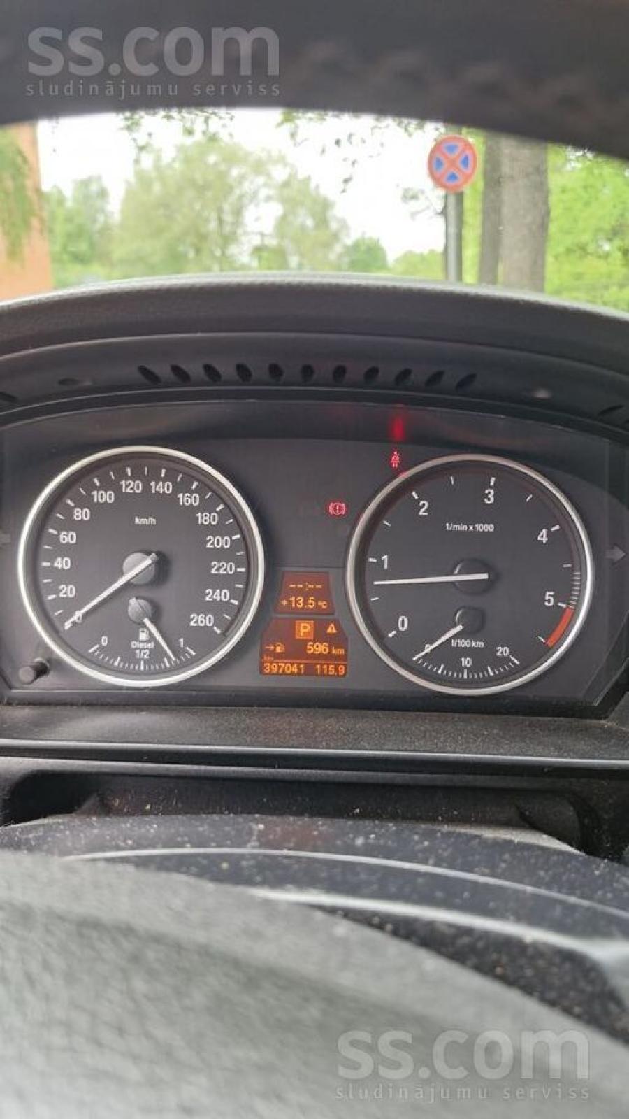 Pelēks BMW 525 2009 Rīga, ar dzinēja tilpumu 3.00 L un nobraukumu 397 tūkst. km par 5500 €, foto 9 vietnē AUTOMOTO.COM.LV