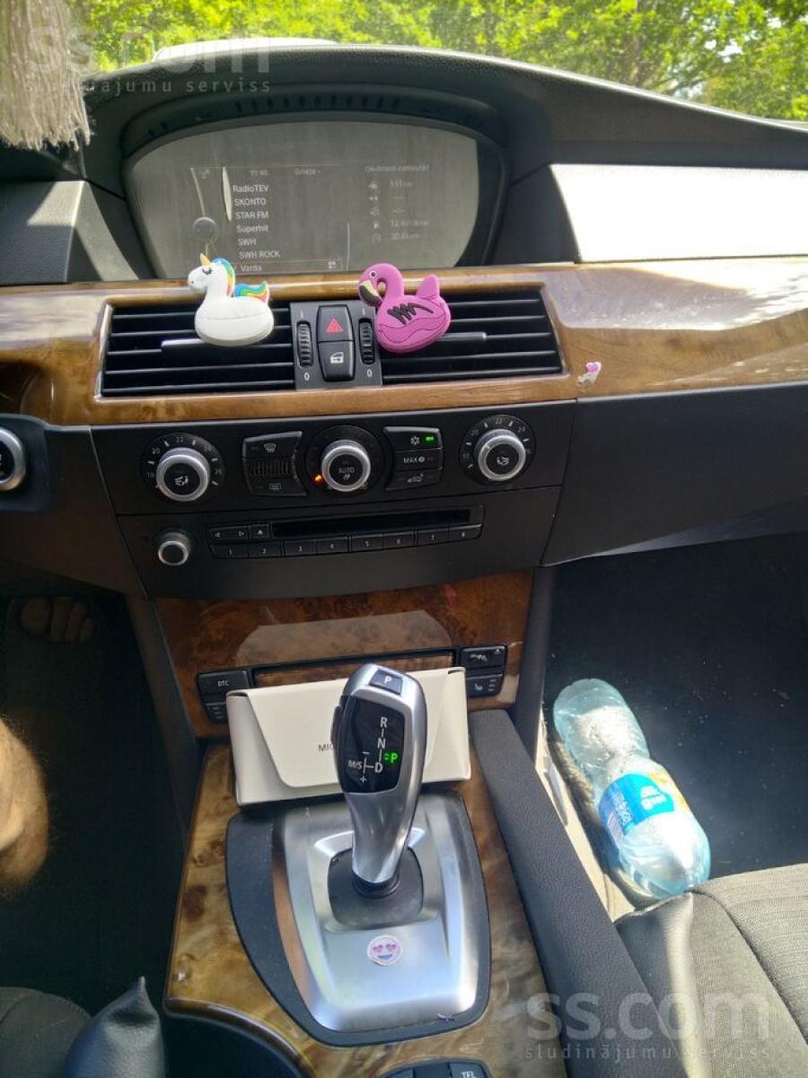 Pelēks BMW 525 2009 Talsi, ar dzinēja tilpumu 2.50 L un nobraukumu 245 tūkst. km par 4500 €, foto 7 vietnē AUTOMOTO.COM.LV