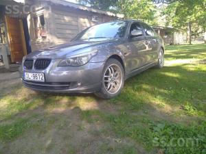 Pelēks BMW 525 2009 Talsi, ar dzinēja tilpumu 3.00 L un nobraukumu 245 tūkst. km par 4200 €, foto  vietnē AUTOMOTO.COM.LV