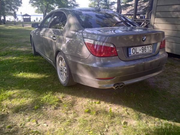 Pelēks BMW 525 2009 Talsi, ar dzinēja tilpumu 3.00 L un nobraukumu 245 tūkst. km par 4500 €, foto 4 vietnē AUTOMOTO.COM.LV