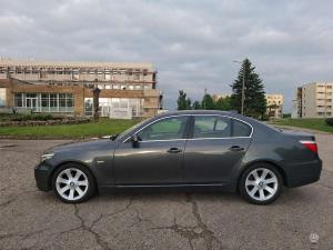 Grey BMW 525 2009 in Alytus, with an engine capacity of 2.99 L and mileage of 360 thousand km for 4400 €, photo  on AUTOMOTO.COM.LV