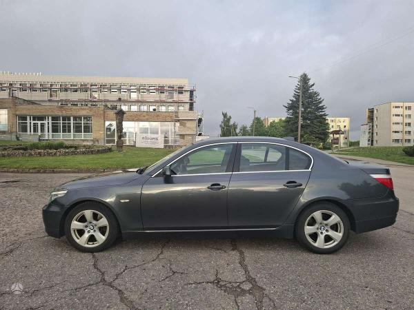 Pelēks BMW 525 2009 Alīta, ar dzinēja tilpumu 2.99 L un nobraukumu 360 tūkst. km par 4400 €, foto 5 vietnē AUTOMOTO.COM.LV
