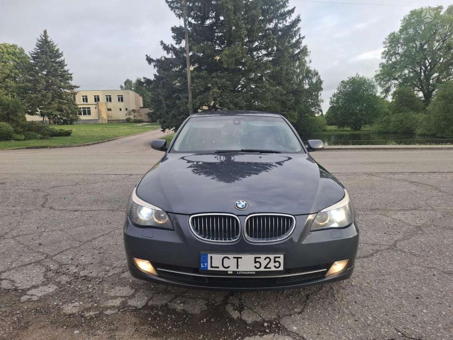 Серый БМВ 525 2009 в Алитус, объемом двигателя 2.99 л и пробегом 360 тыс. км за 4400 €, фото 14 на AUTOMOTO.COM.LV