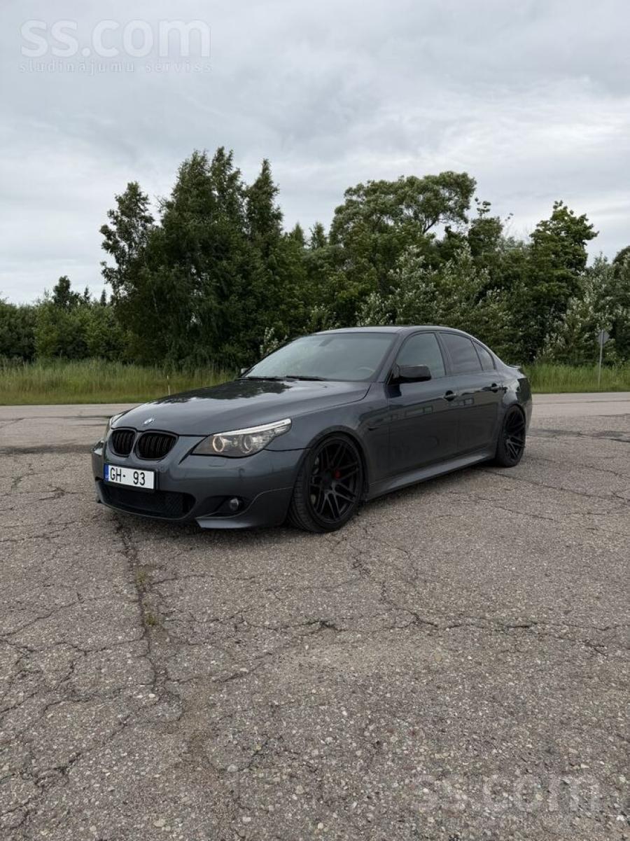 Pelēks BMW 525 2009 Liepāja, ar dzinēja tilpumu 3.00 L un nobraukumu 327 tūkst. km par 8900 €, foto 2 vietnē AUTOMOTO.COM.LV