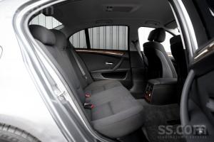 Grey BMW 525 2009 in Talsi, with an engine capacity of 3.00 L and mileage of 242 thousand km for 5590 €, photo 12 on AUTOMOTO.COM.LV