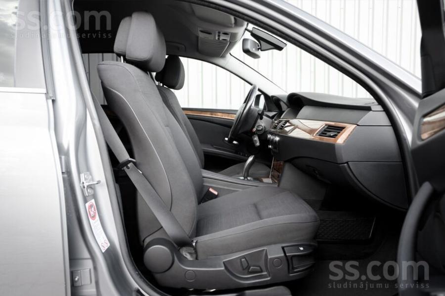 Grey BMW 525 2009 in Talsi, with an engine capacity of 3.00 L and mileage of 242 thousand km for 5590 €, photo 13 on AUTOMOTO.COM.LV