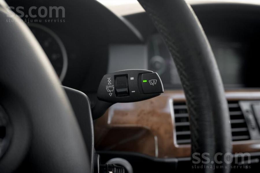 Grey BMW 525 2009 in Talsi, with an engine capacity of 3.00 L and mileage of 242 thousand km for 5590 €, photo 21 on AUTOMOTO.COM.LV