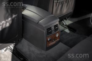 Grey BMW 525 2009 in Talsi, with an engine capacity of 3.00 L and mileage of 242 thousand km for 5590 €, photo 29 on AUTOMOTO.COM.LV