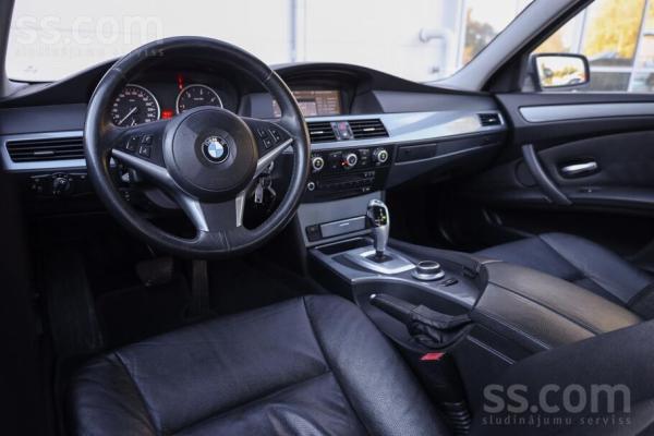 Grey BMW 525 2009 in Riga, with an engine capacity of 3.00 L and mileage of 470 thousand km for 5495 €, photo 10 on AUTOMOTO.COM.LV