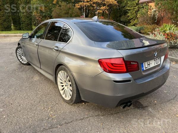 Pelēks BMW 525 2010 Jelgava, ar dzinēja tilpumu 2.50 L un nobraukumu 333 tūkst. km par 8000 €, foto 6 vietnē AUTOMOTO.COM.LV
