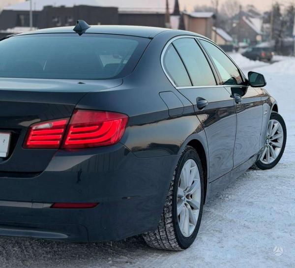 Pelēks BMW 525 2010 Raseiniai, ar dzinēja tilpumu 2.99 L un nobraukumu 236 tūkst. km par 7849 €, foto 10 vietnē AUTOMOTO.COM.LV