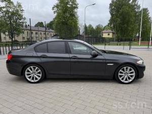 Серый БМВ 525 2010 в Елгава, объемом двигателя 3.00 л и пробегом 350 тыс. км за 8300 €, фото 8 на AUTOMOTO.COM.LV