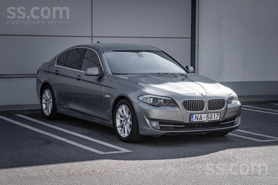Pelēks BMW 525 2010 Rīga, ar dzinēja tilpumu 3.00 L un nobraukumu 353 tūkst. km par 9500 €, foto 4 vietnē AUTOMOTO.COM.LV