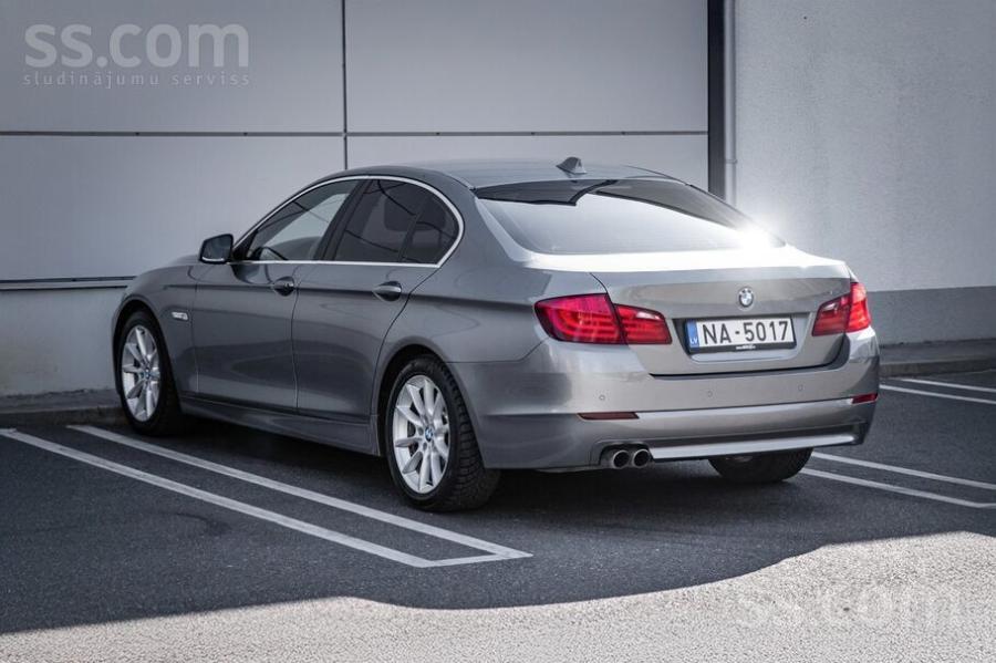 Pelēks BMW 525 2010 Rīga, ar dzinēja tilpumu 3.00 L un nobraukumu 353 tūkst. km par 9500 €, foto 7 vietnē AUTOMOTO.COM.LV