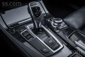 Pelēks BMW 525 2010 Rīga, ar dzinēja tilpumu 3.00 L un nobraukumu 353 tūkst. km par 9500 €, foto 22 vietnē AUTOMOTO.COM.LV