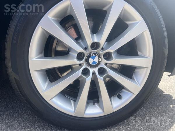 Pelēks BMW 525 2010 Rīga, ar dzinēja tilpumu 3.00 L un nobraukumu 283 tūkst. km par 9500 €, foto 9 vietnē AUTOMOTO.COM.LV