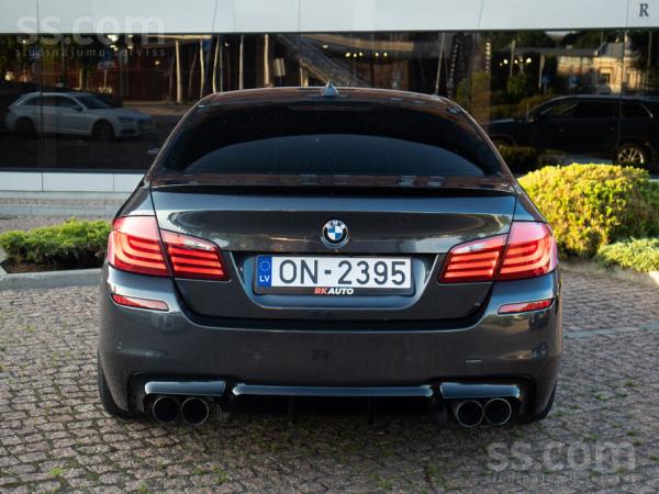 Pelēks BMW 525 2010 Liepāja, ar dzinēja tilpumu 3.00 L un nobraukumu 273 tūkst. km par 13000 €, foto 4 vietnē AUTOMOTO.COM.LV