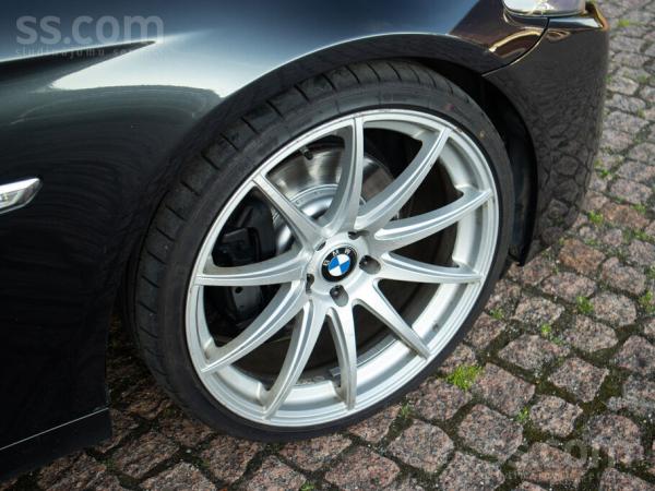 Pelēks BMW 525 2010 Liepāja, ar dzinēja tilpumu 3.00 L un nobraukumu 273 tūkst. km par 13000 €, foto 10 vietnē AUTOMOTO.COM.LV