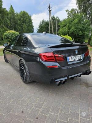Grey BMW 525 2010 in Vilnius, with an engine capacity of 2.99 L and mileage of 323 thousand km for 10000 €, photo 8 on AUTOMOTO.COM.LV