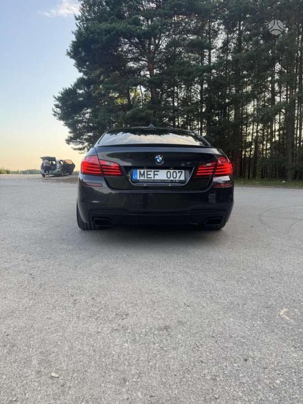 Grey BMW 525 2010 in Panevezys, with an engine capacity of 2.99 L and mileage of 344 thousand km for 9500 €, photo 7 on AUTOMOTO.COM.LV