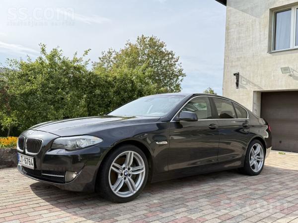 БМВ 525 2010 в Рига на AUTOMOTO.COM.LV Серый БМВ 525 2010 в Рига, объемом двигателя 3.00 л и пробегом 411 тыс. км за 8500 €, фото 1 на AUTOMOTO.COM.LV
