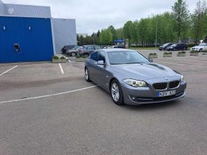 Pelēks BMW 525 2010 Marijampole, ar dzinēja tilpumu 2.99 L un nobraukumu 363 tūkst. km par 7150 €, foto  vietnē AUTOMOTO.COM.LV