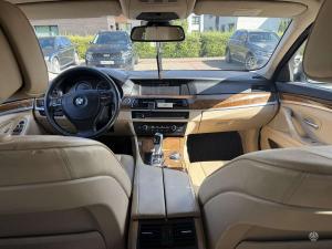 Серый БМВ 525 2010 в Каунас, объемом двигателя 2.99 л и пробегом 327 тыс. км за 7000 €, фото 7 на AUTOMOTO.COM.LV