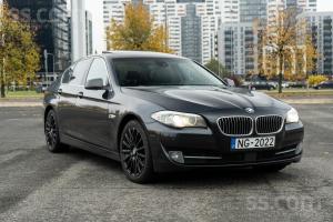 Grey BMW 525 2010 in Riga, with an engine capacity of 3.00 L and mileage of 425 thousand km for 8270 €, photo 4 on AUTOMOTO.COM.LV