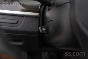 Grey BMW 525 2010 in Riga, with an engine capacity of 3.00 L and mileage of 425 thousand km for 8270 €, photo 14 on AUTOMOTO.COM.LV