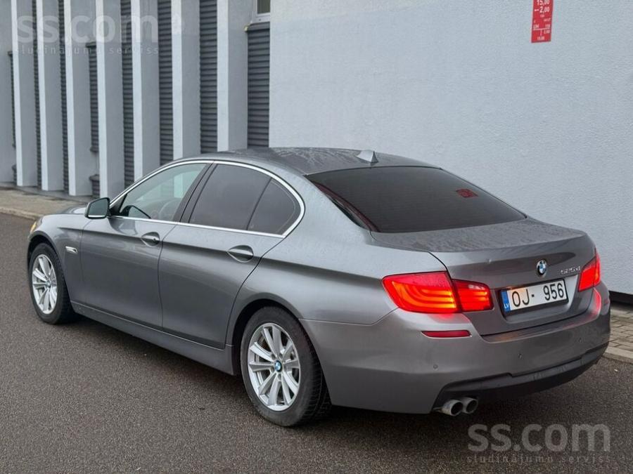 Pelēks BMW 525 2011 Rīga, ar dzinēja tilpumu 3.00 L un nobraukumu 0 tūkst. km par 9500 €, foto 3 vietnē AUTOMOTO.COM.LV