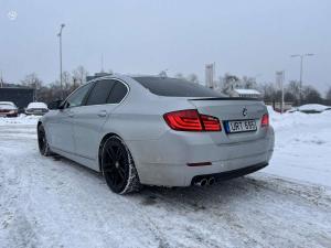Pelēks BMW 525 2011 Viļņa, ar dzinēja tilpumu 2.99 L un nobraukumu 238 tūkst. km par 8200 €, foto 7 vietnē AUTOMOTO.COM.LV