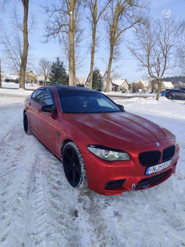 Grey BMW 525 2011 in Kelme, with an engine capacity of 2.99 L and mileage of 418 thousand km for 9150 €, photo 5 on AUTOMOTO.COM.LV
