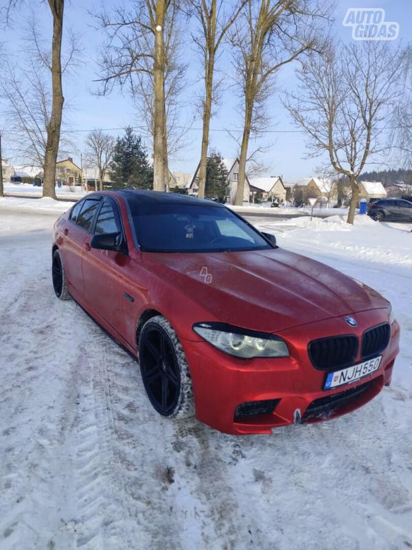 Grey BMW 525 2011 in Kelme, with an engine capacity of 2.50 L and mileage of 418 thousand km for 9150 €, photo 4 on AUTOMOTO.COM.LV