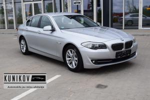 Grey BMW 525 2011 in Vilnius, with an engine capacity of 3.00 L and mileage of 238 thousand km for 8750 €, photo  on AUTOMOTO.COM.LV