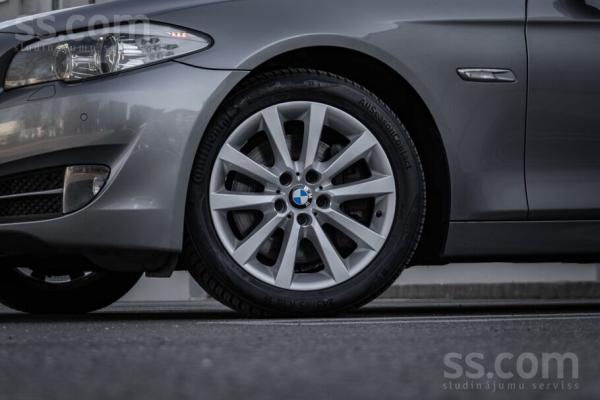 Pelēks BMW 525 2011 Rīga, ar dzinēja tilpumu 2.00 L un nobraukumu 289 tūkst. km par 9250 €, foto 7 vietnē AUTOMOTO.COM.LV