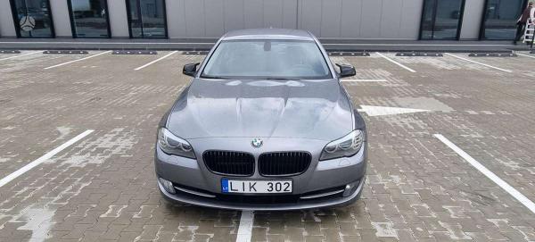 Pelēks BMW 525 2011 Viļņa, ar dzinēja tilpumu 2.99 L un nobraukumu 247 tūkst. km par 7600 €, foto 2 vietnē AUTOMOTO.COM.LV