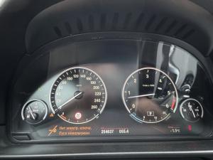 Pelēks BMW 525 2011 Rīga, ar dzinēja tilpumu 3.00 L un nobraukumu 240 tūkst. km par 13000 €, foto 14 vietnē AUTOMOTO.COM.LV