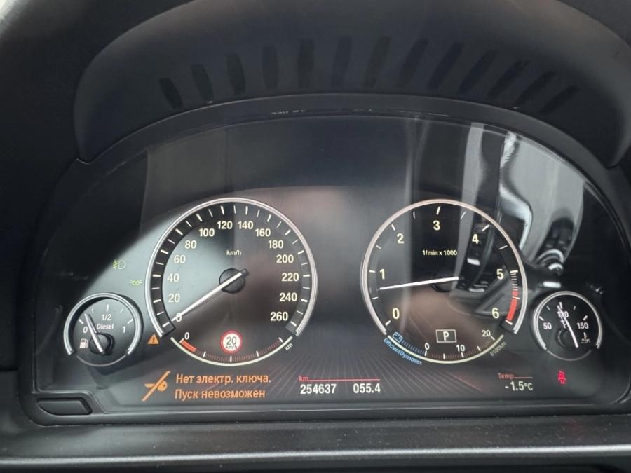 Pelēks BMW 525 2011 Rīga, ar dzinēja tilpumu 3.00 L un nobraukumu 240 tūkst. km par 13000 €, foto 14 vietnē AUTOMOTO.COM.LV