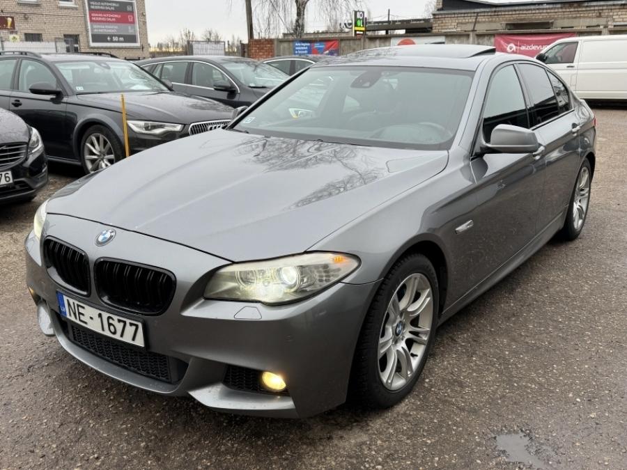 Pelēks BMW 525 2011 Rīga, ar dzinēja tilpumu 3.00 L un nobraukumu 240 tūkst. km par 13000 €, foto 18 vietnē AUTOMOTO.COM.LV